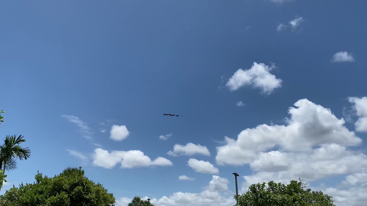 Blue Angels Fly Over Miami - YouTube