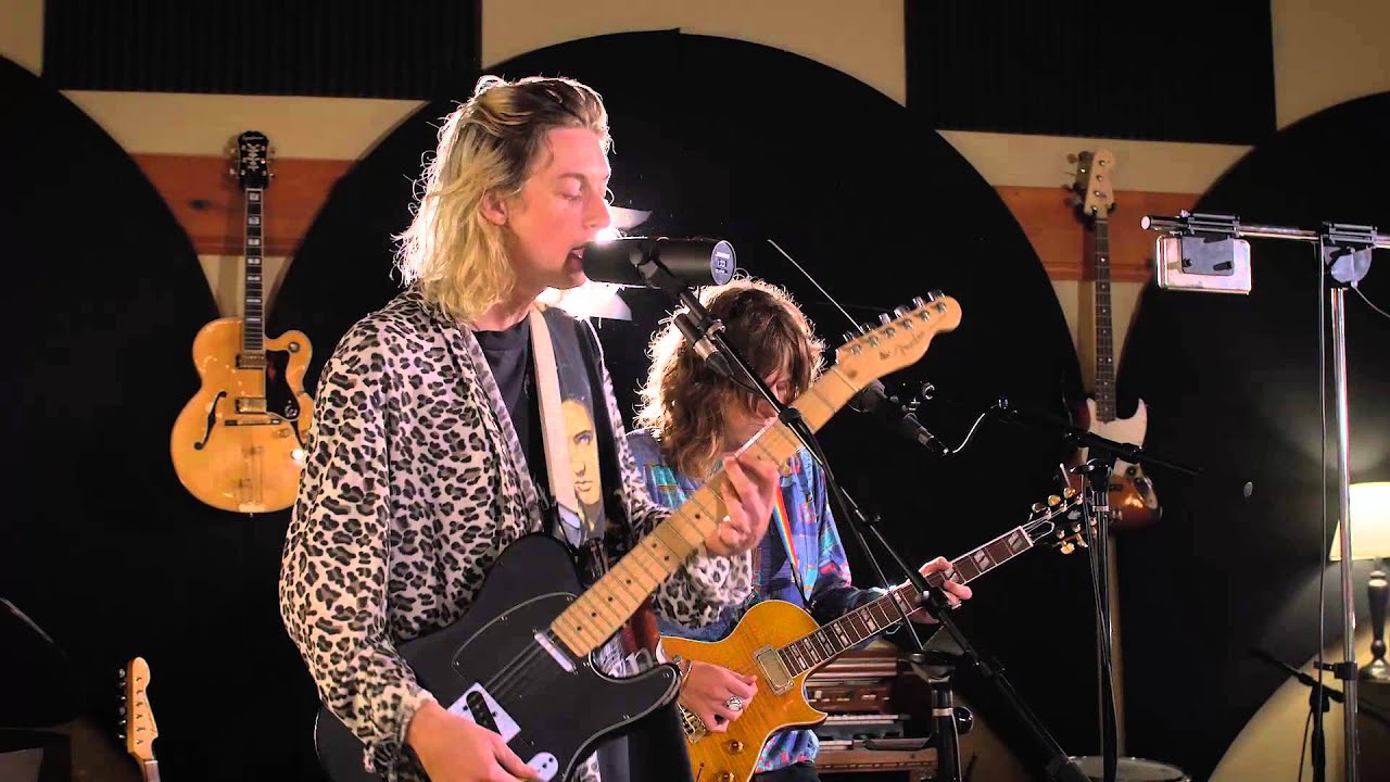 Beach Party "Breeding" [Badass Bands Live] - YouTube