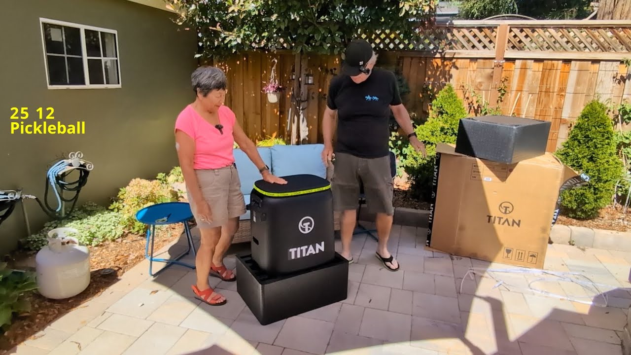 Titan One Pickleball Machine - How It Arrives, What's In The Box - YouTube