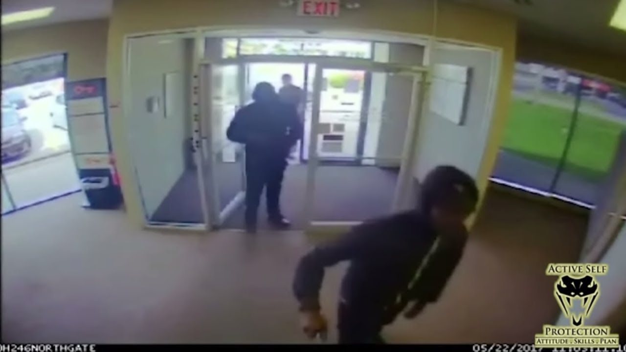 Off Duty Officer Stops Bank Robbery | Active Self Protection - YouTube