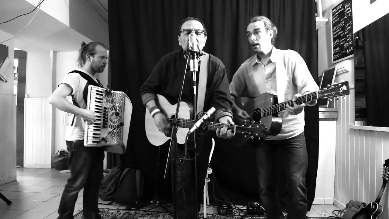 Mandolin' Brothers - Lotus Eaters - YouTube