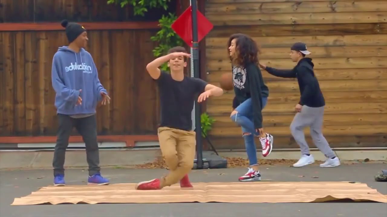 Cameron Boyce dance break 2016 - YouTube