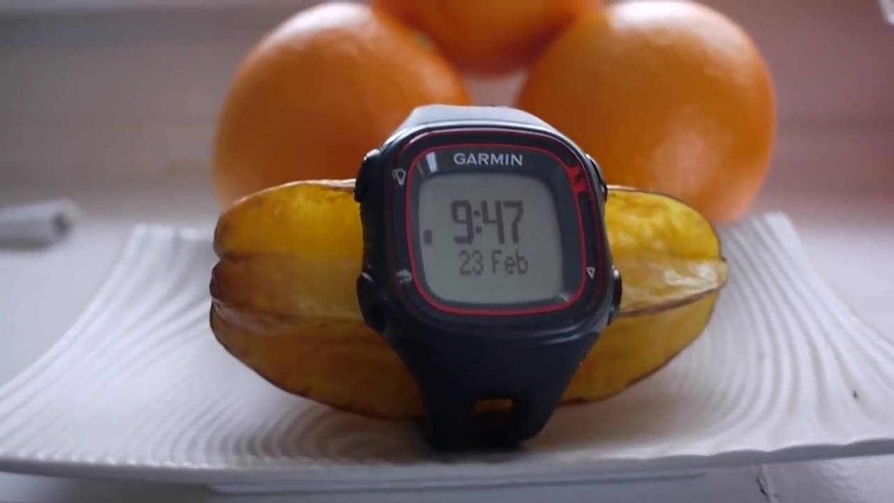 Garmin Forerunner 10 GPS Watch Review - YouTube