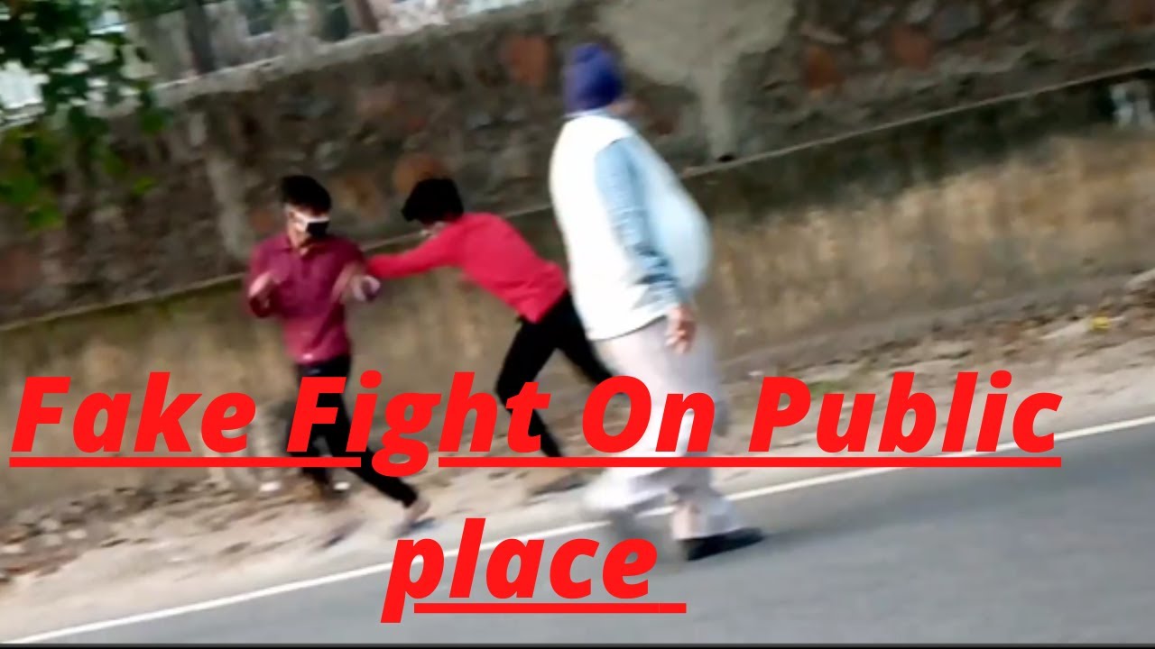 Fake Fight On Public Place Part 1 || Public Fake Fight Prank - YouTube