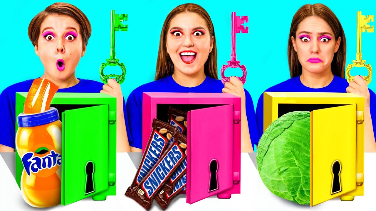 Solve the Mystery Challenge of 1000 Keys | Crazy Challenge by DaRaDa - YouTube