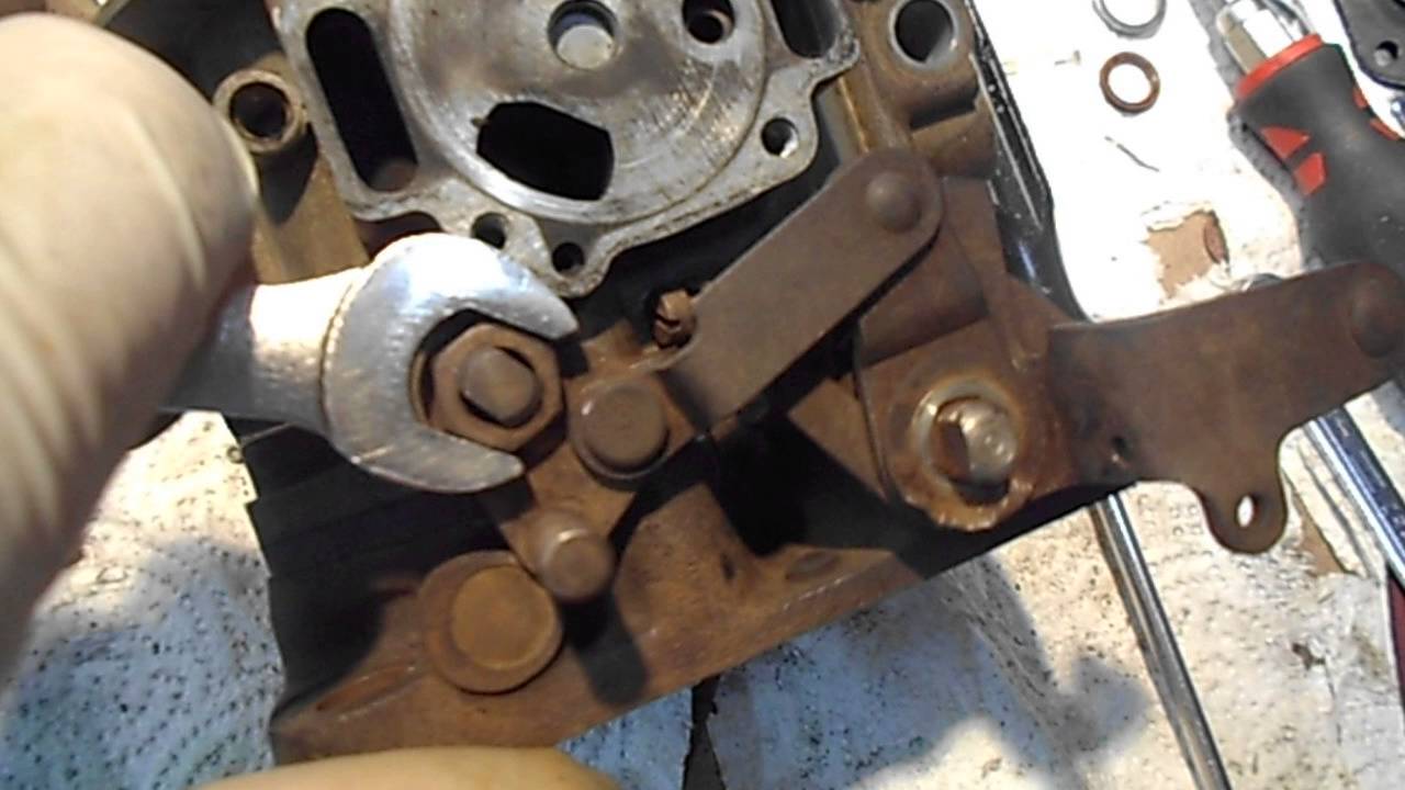 Mercedes 220S Solex choke assembly - YouTube