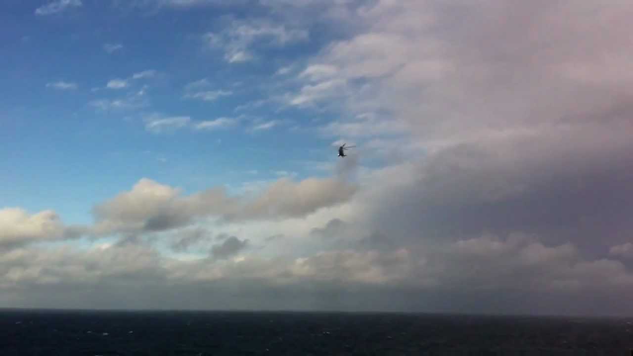 paraffin budgie landing on the dunbar - YouTube