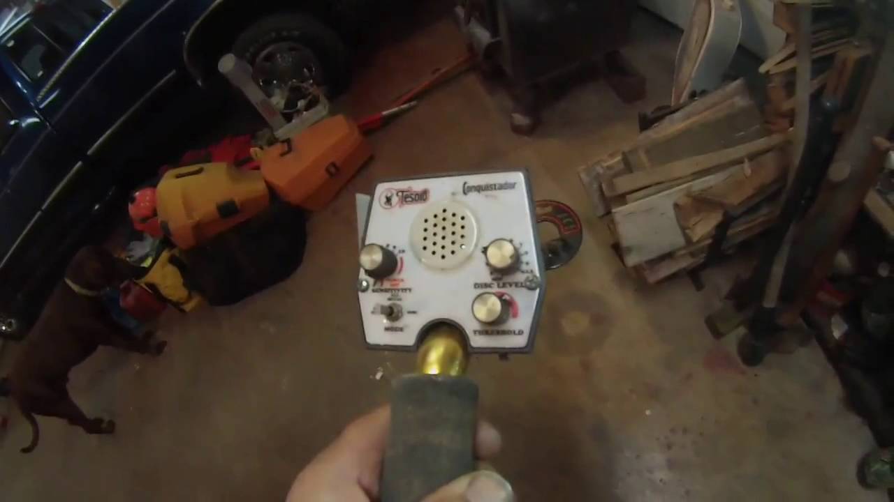 First Hunt Detecting With A Tesoro Conquistador Metal Detector - YouTube