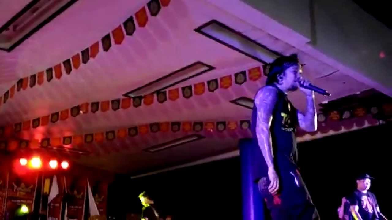 slapshock langit live @ cabanatuan city freedom park - YouTube