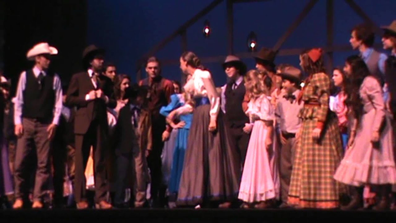 The Farmer and the Cowman - YouTube