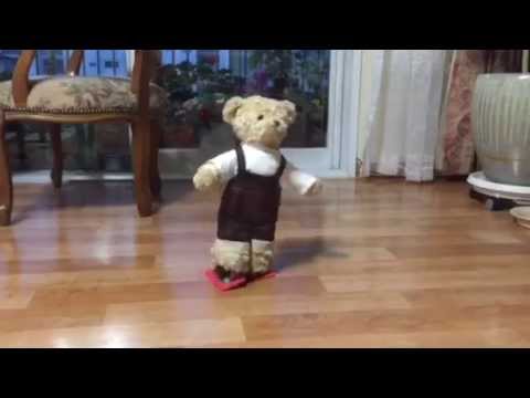 walking teddy bear - YouTube