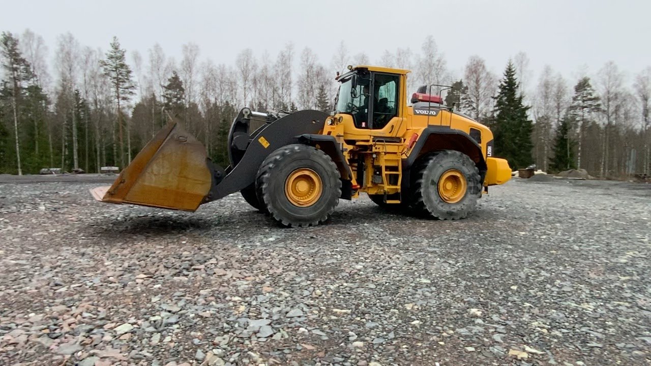 Köp Hjullastare Volvo L250H på Klaravik - YouTube