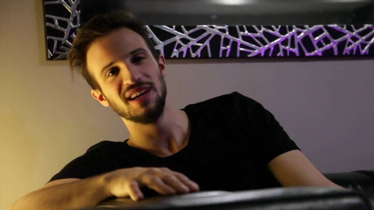 L'Extraordinaire Vie Ordinaire de Marvin Dupré - Episode 2 - YouTube