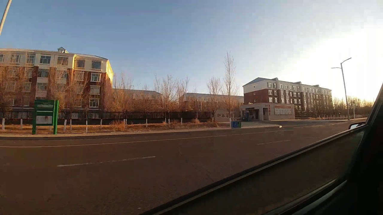 Ereen hot, Эрээн хот, Erlian - YouTube