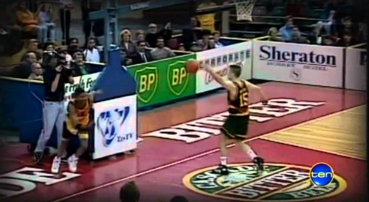 Perth Wildcats - Ricky Grace 30th Anniversary Story - Ten News - YouTube