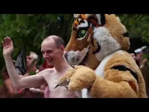 These people ran around naked for tigers
