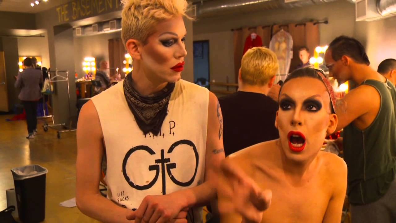 Queens have a Message for Lil' Poundcake - RuPaul's Drag Race Reunited ...