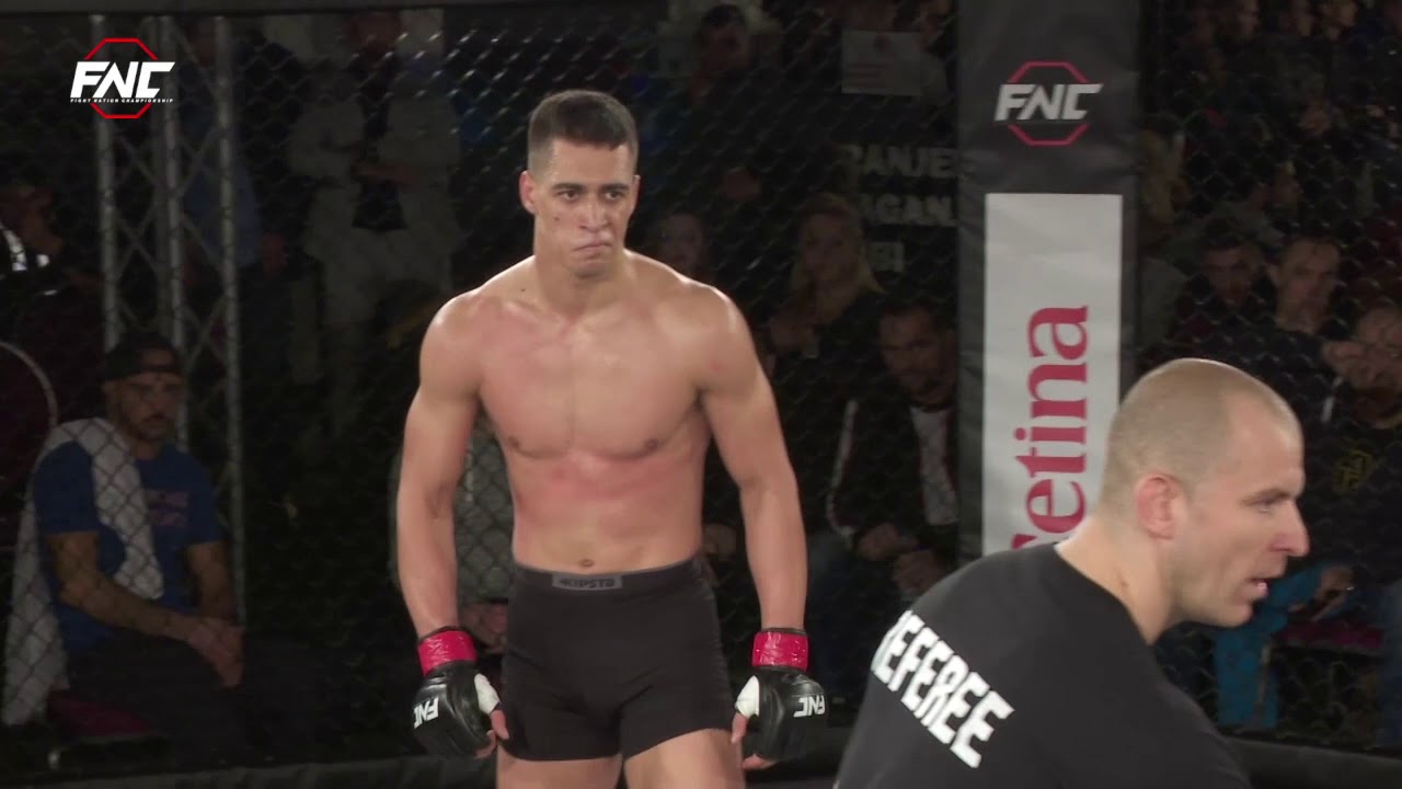 Đani Barbir VS Ivan Karačić (FNC 2 - Edge of Tomorrow) - YouTube