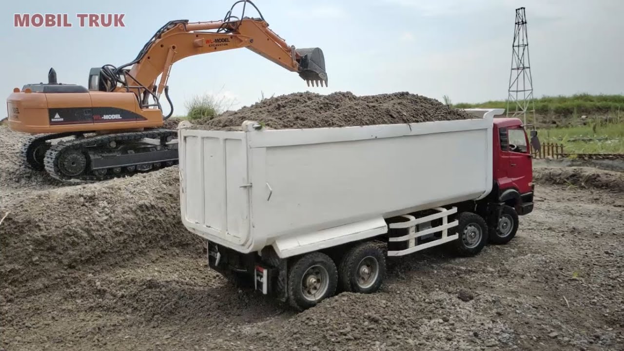MOBIL TRUK TRINTON TRIBAL UD QUESTER RC BAK PANJANG MUATAN PASIR TRUCK ...