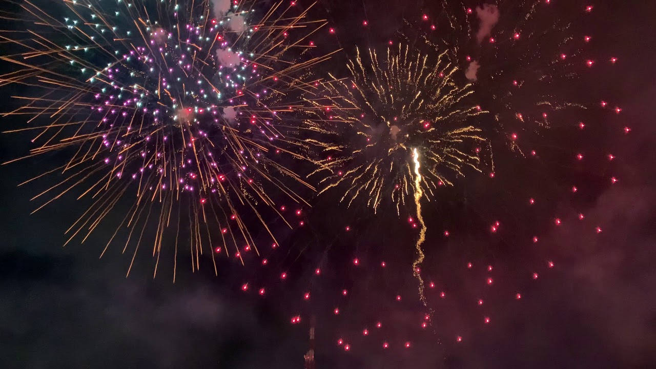 [4K] ICONSIAM Countdown 2020 - Bangkok, Thailand - YouTube