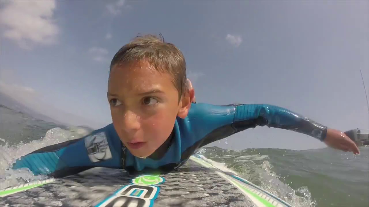 Ben surfing 2015 - YouTube