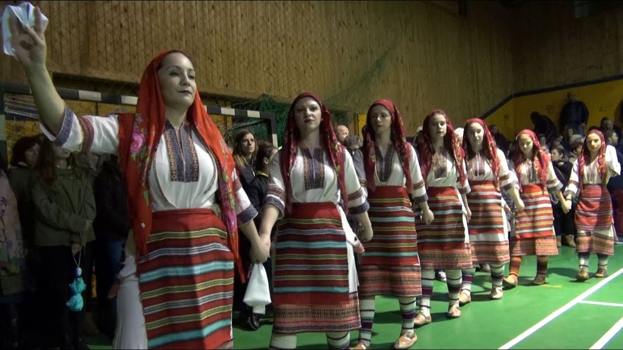 Μακεδονικοί Χοροί από τον Φ.Σ. Έδεσσας Μέγας Αλέξανδρος "2016" - YouTube