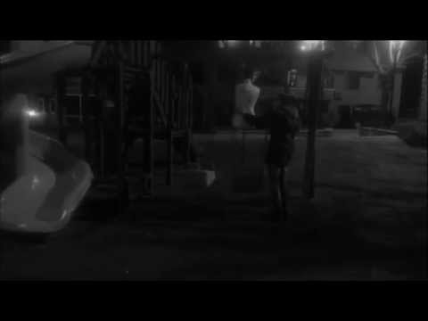 BAŞKA KAFE - MÜZEYYEN ( kısa film - Bahadır Altansoy )