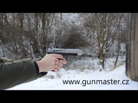 Taurus PT 24 7 OSS DS
