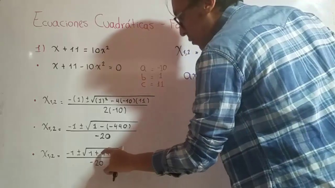 Ecuaciones cuadráticas (Formula general) - Ejercicios resueltos - Clase ...