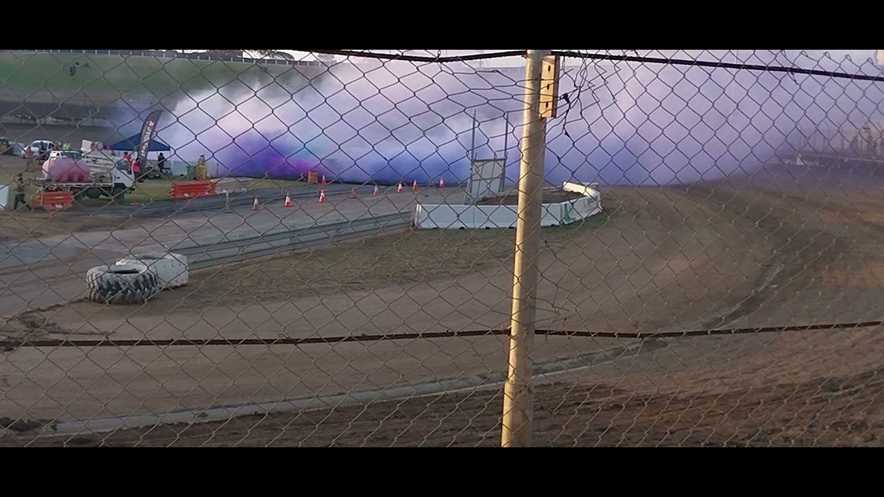 angry 6 murray bridge day 1 - YouTube