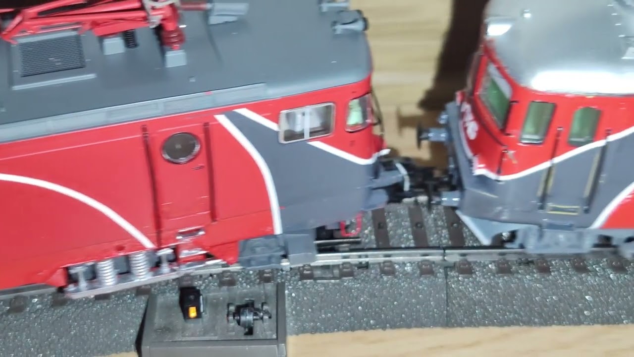 Transferoviar grup /HO Dubla tractiune - YouTube