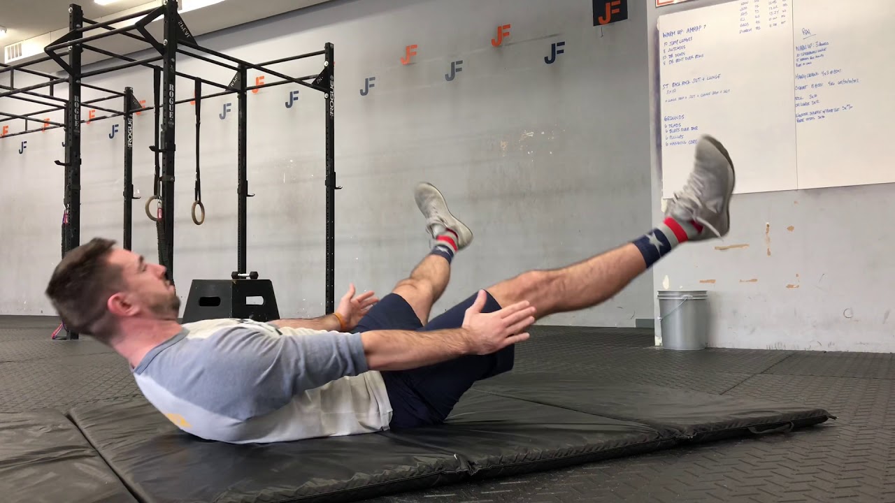 Hollow Body Straddle Rock - YouTube