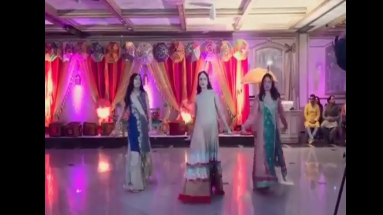 Pakistani wedding Dance - PaKisthani Village Wedding Dance - Beautiful ...