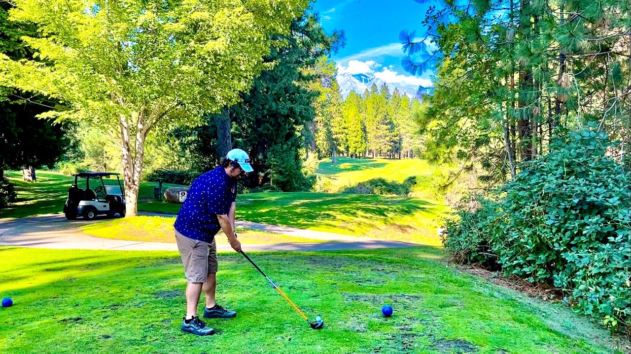 THE MOST INSANE GOLF COURSE I’VE EVER PLAYED!! - YouTube