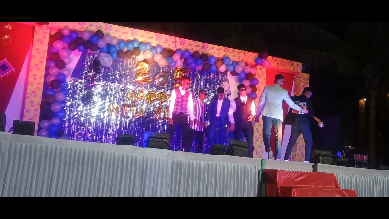 Jnv Vadodara 31st class 11th boys Dance - YouTube