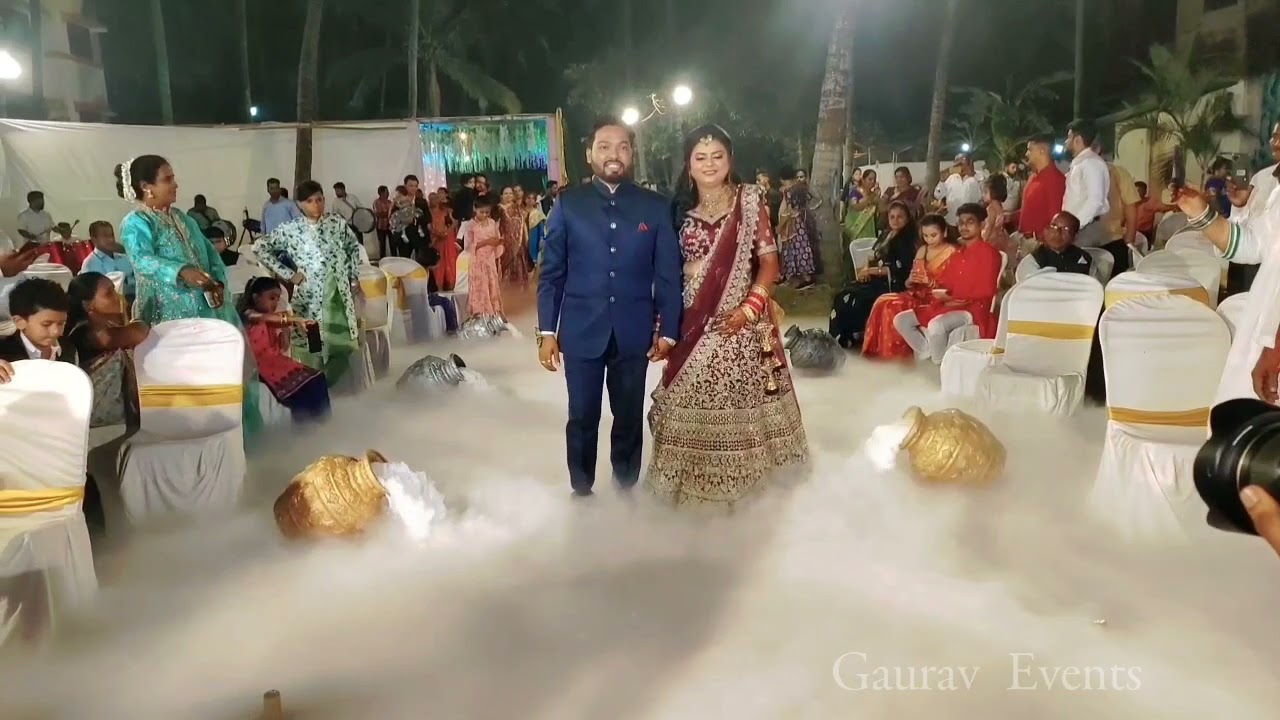 Special couple entry of couples/ Reception fog entry/GE - YouTube
