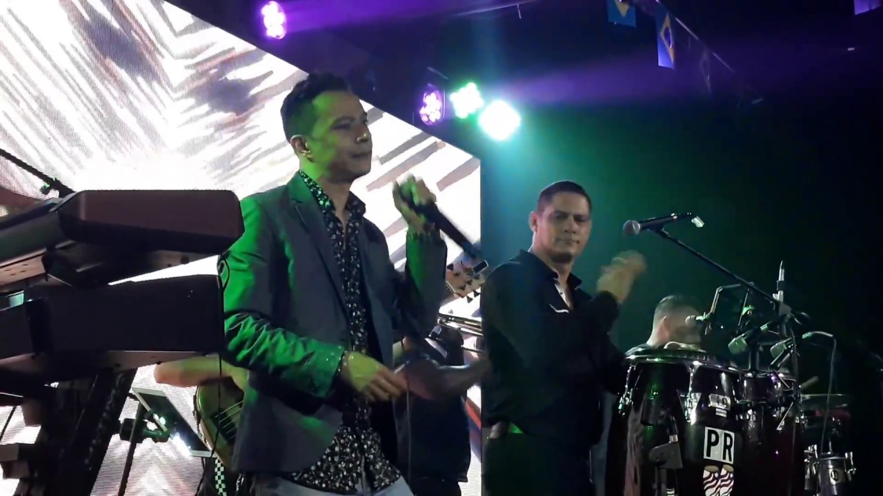 Salsa Singer Gio Beta - YouTube