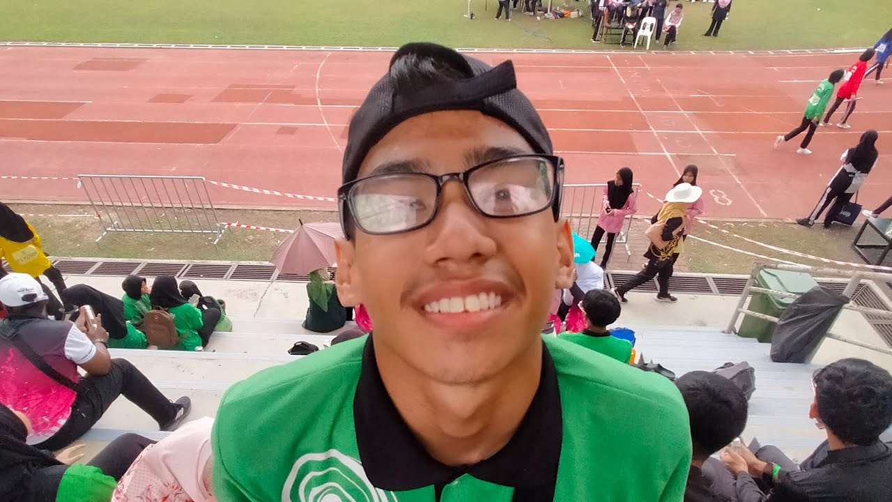 sukan tahunan smktdh di stadium smk USJ 23 - YouTube