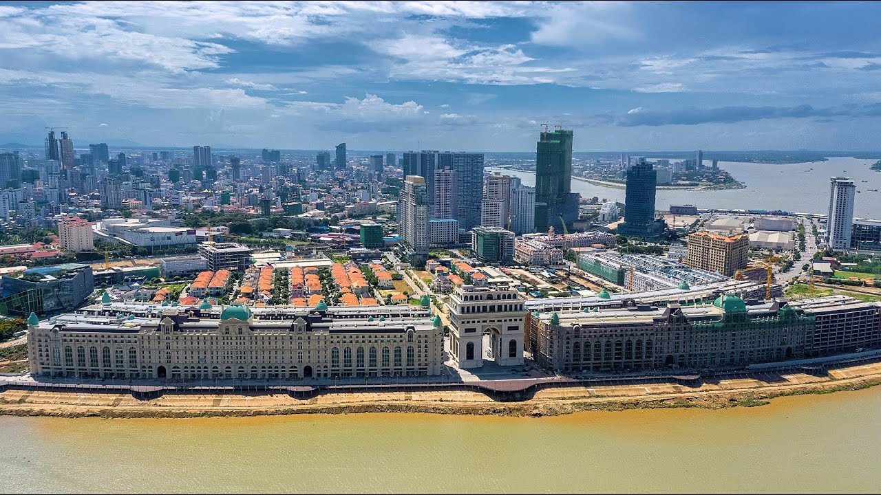 The Diamond Island City 2021 - YouTube