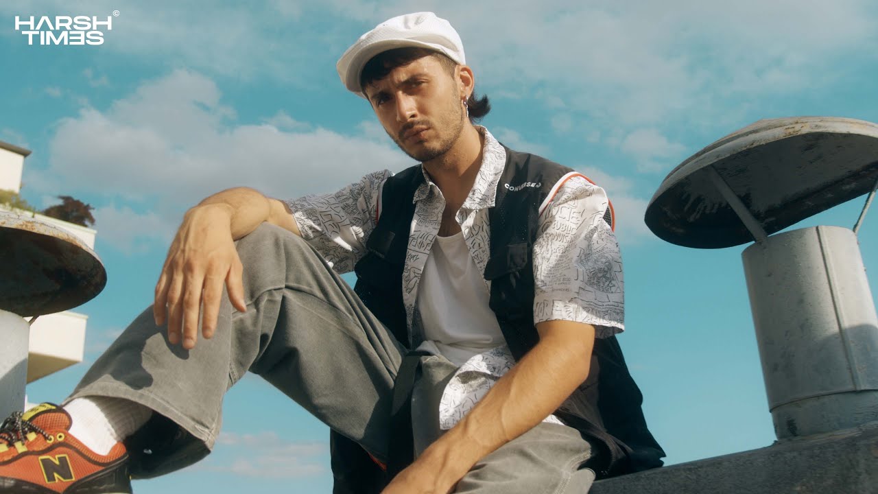 Ricky J - Devo Farlo (prod. JVLI) - YouTube