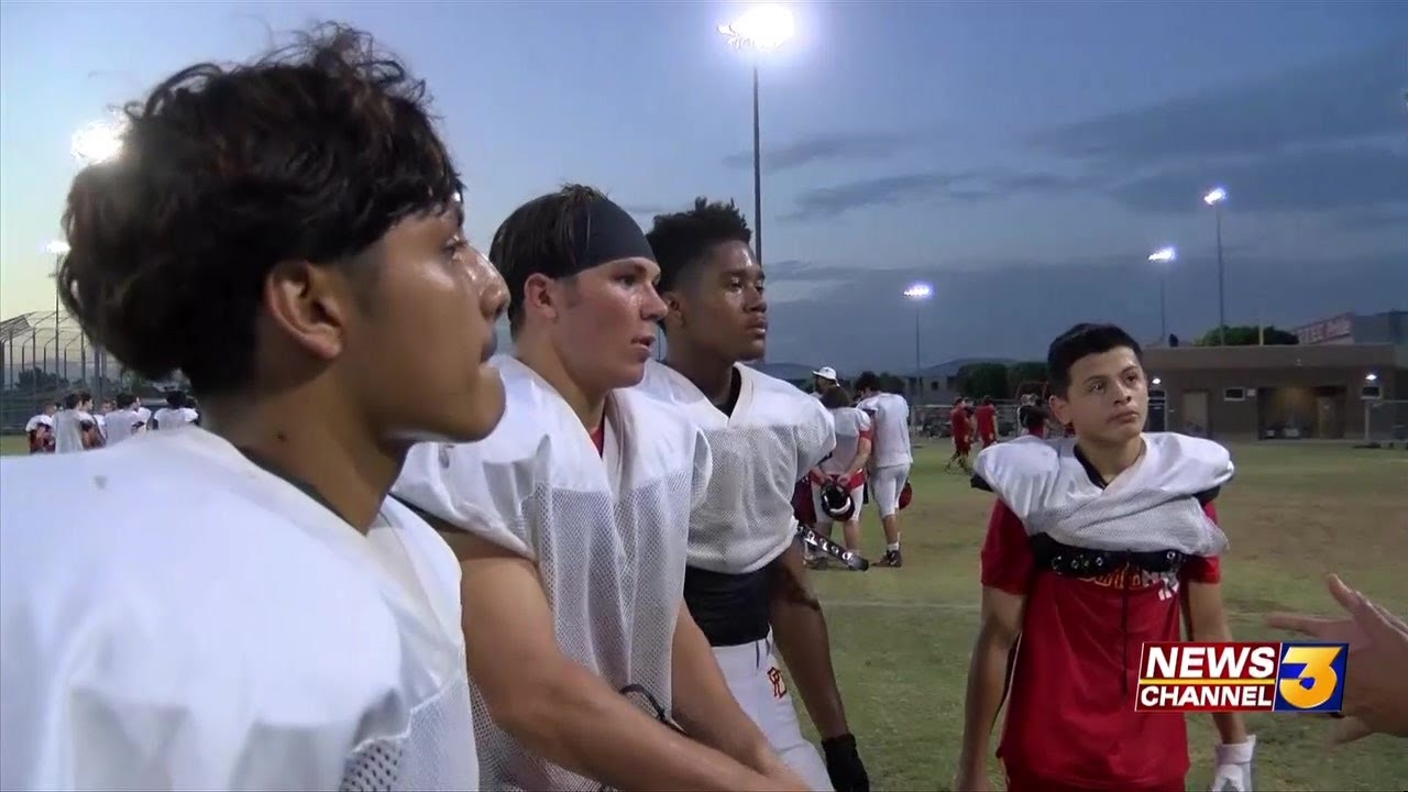 High school football preview: Palm Desert Aztecs - YouTube