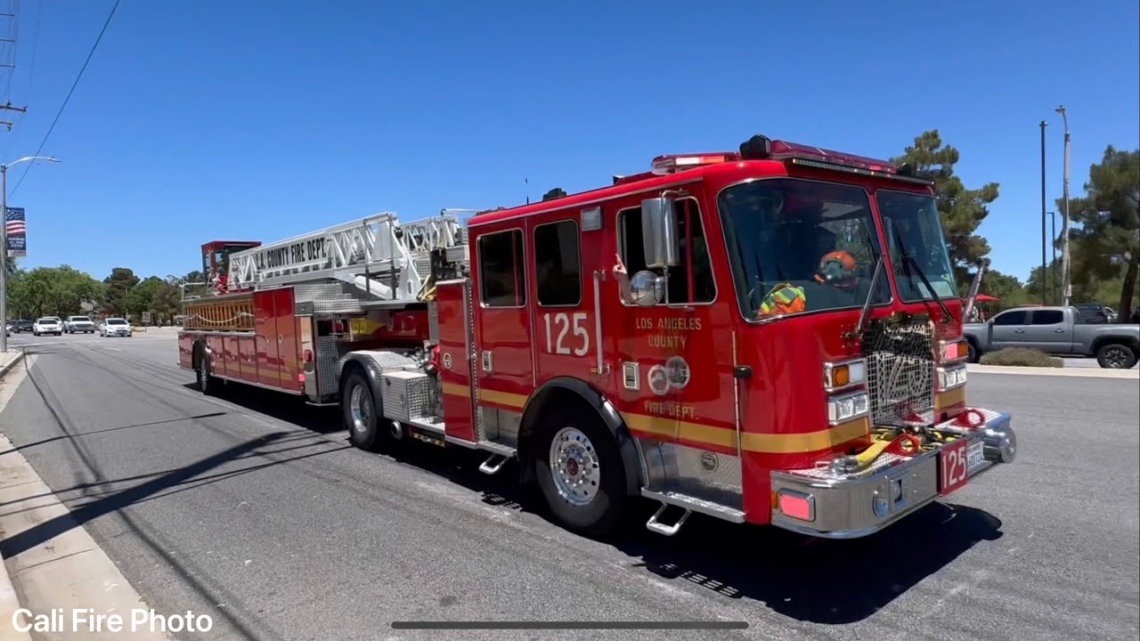 ( Last video ) LACoFD Quint 125 Responding From Station 24 - YouTube