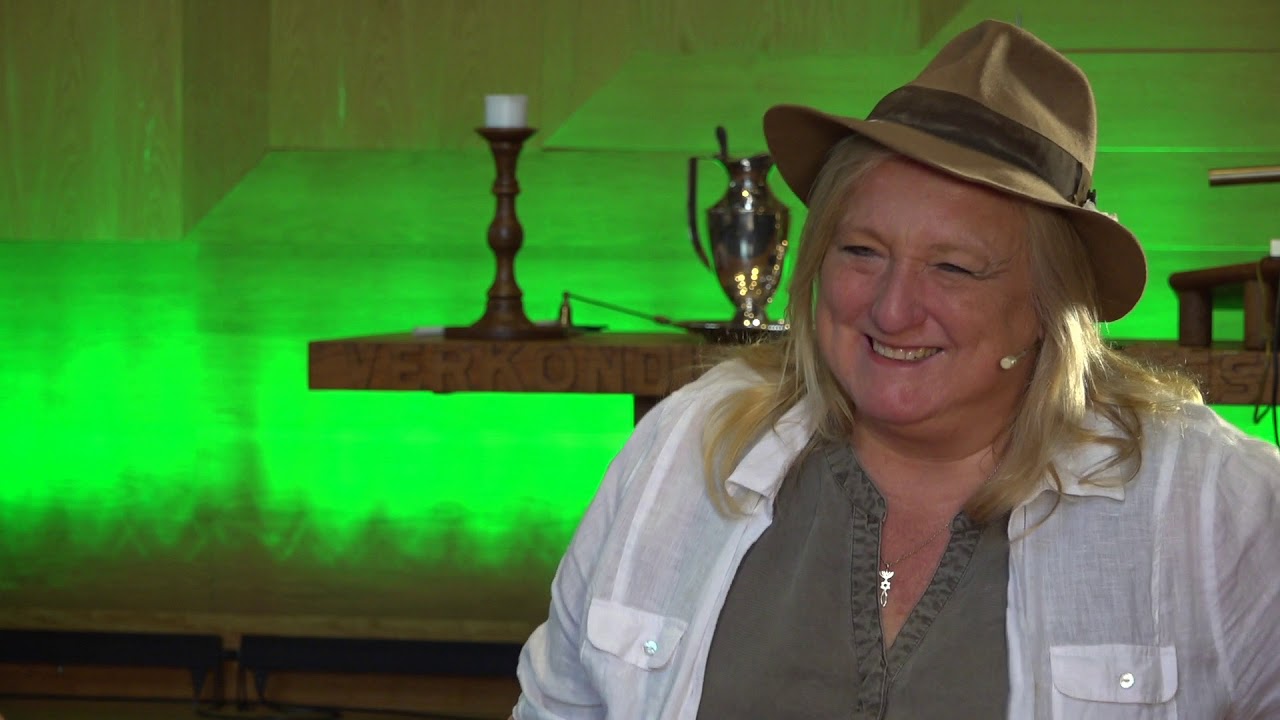 Tweede interview met Jennifer Guetta - YouTube