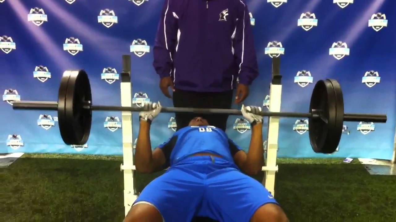 Mike Hall 225 Rep Test - YouTube