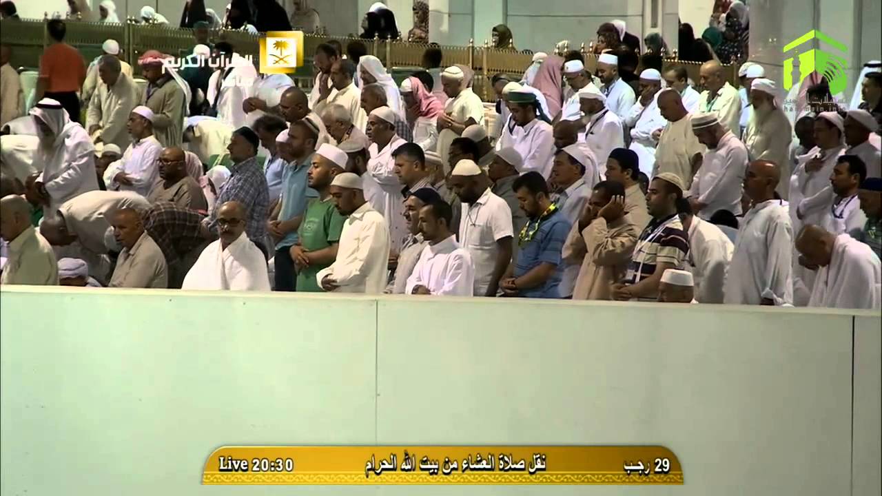 Momentss between Adhaan and 'Iqaamah - YouTube