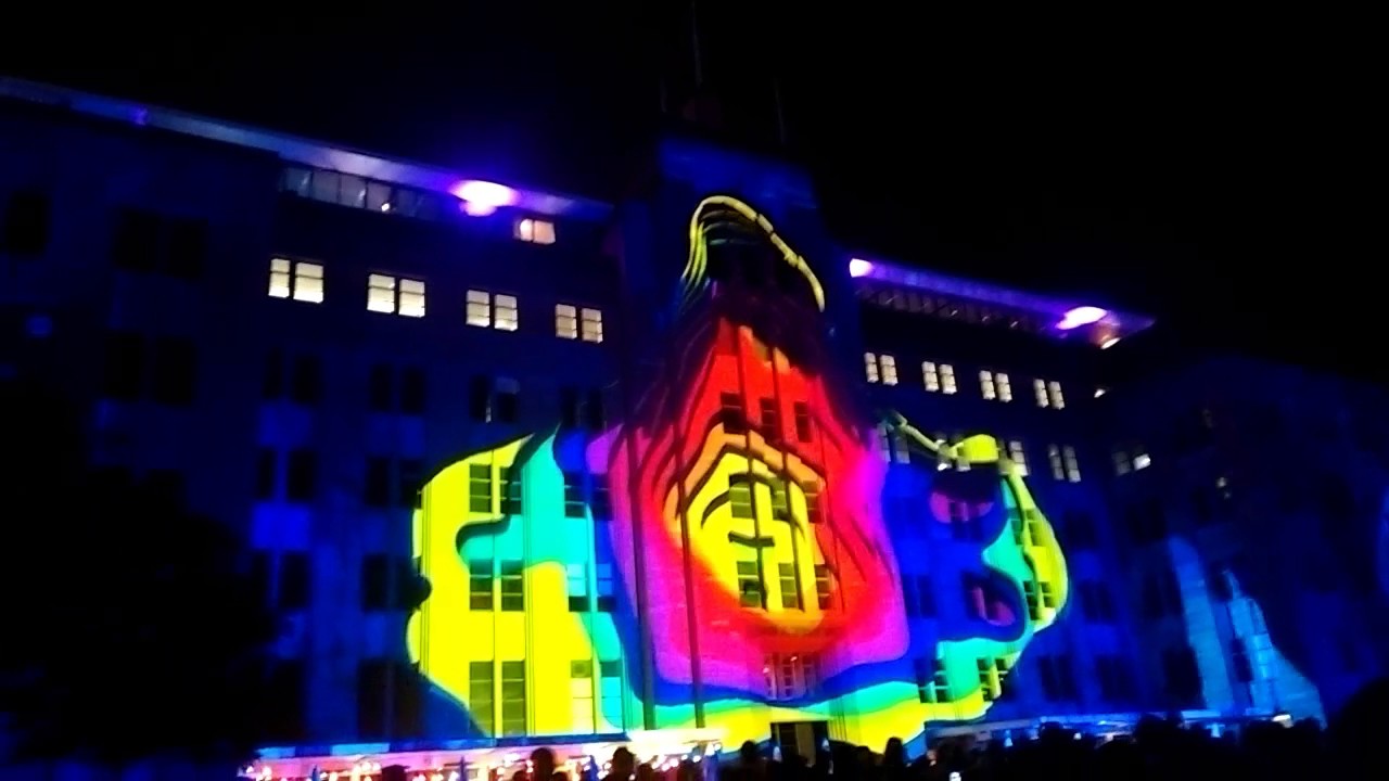 Spectacular Vivid Show in Sydney!! 2018 - YouTube