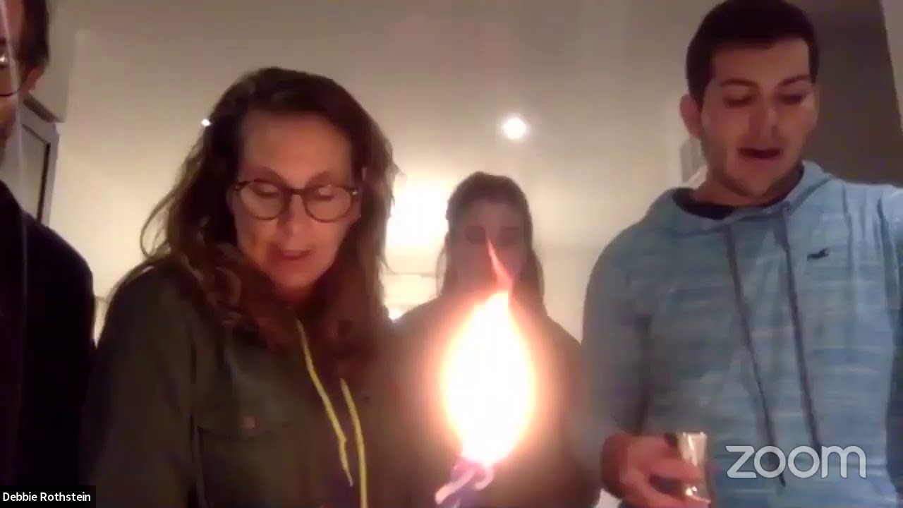 Havdalah with Debbie Rothstein and Family - YouTube