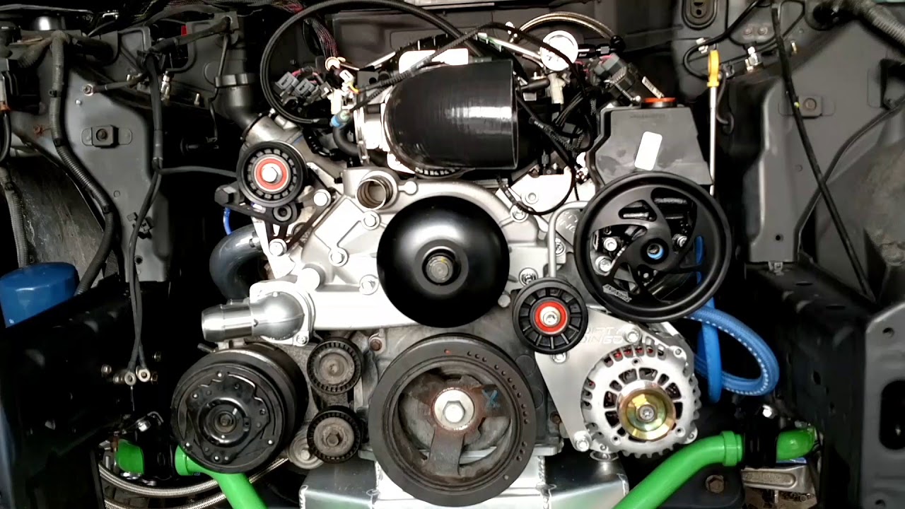 Infiniti G35 Sedan with LS1 cold start - YouTube