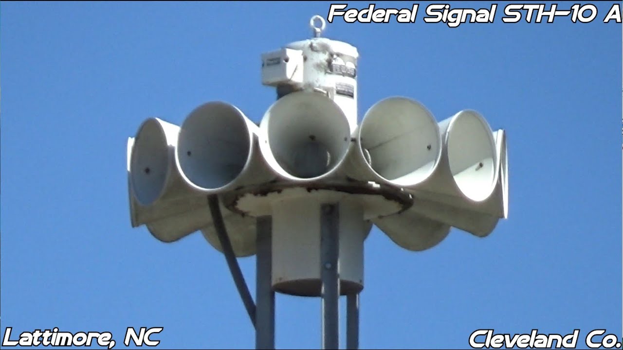 Federal Signal STH-10 A - Lattimore, NC - 1:30 Fast Wail (10/3/20 ...