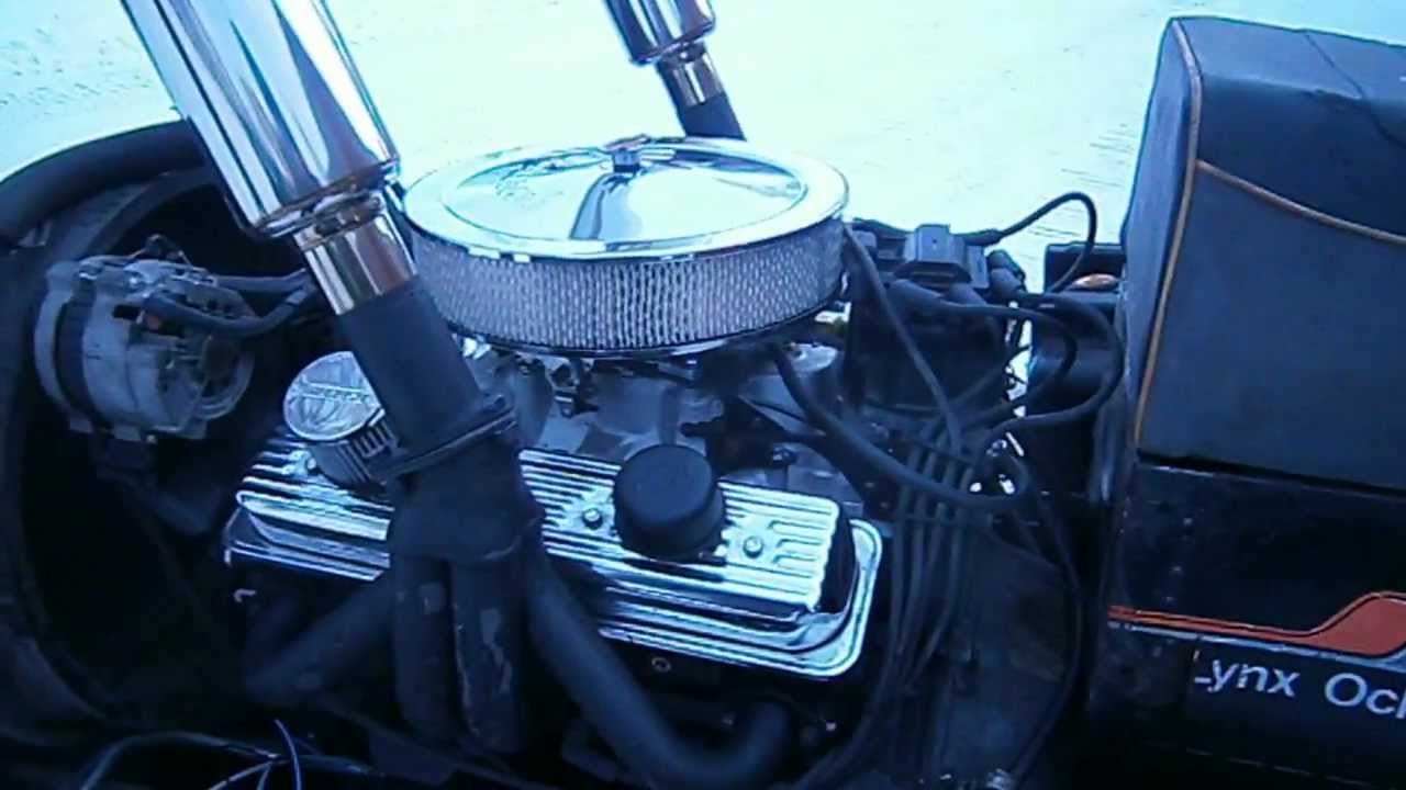 V8 Ockelbo 8000 "Dubbeltrack" Snowmobile - YouTube